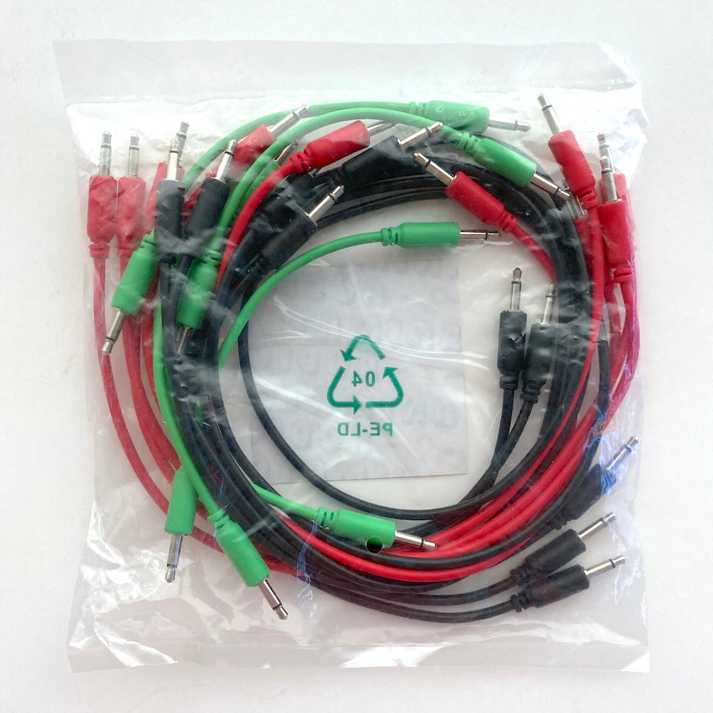 Animato Audio Patch Cables (Set of 15 in green 10 cm, red 30 cm, black